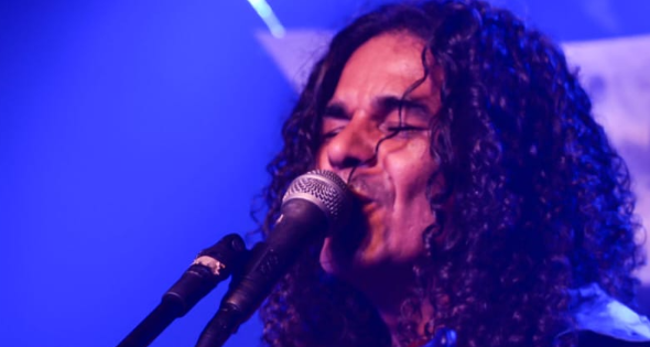 Valmon agita a Lapa com o show “Discografia” | Brasil | fleekus